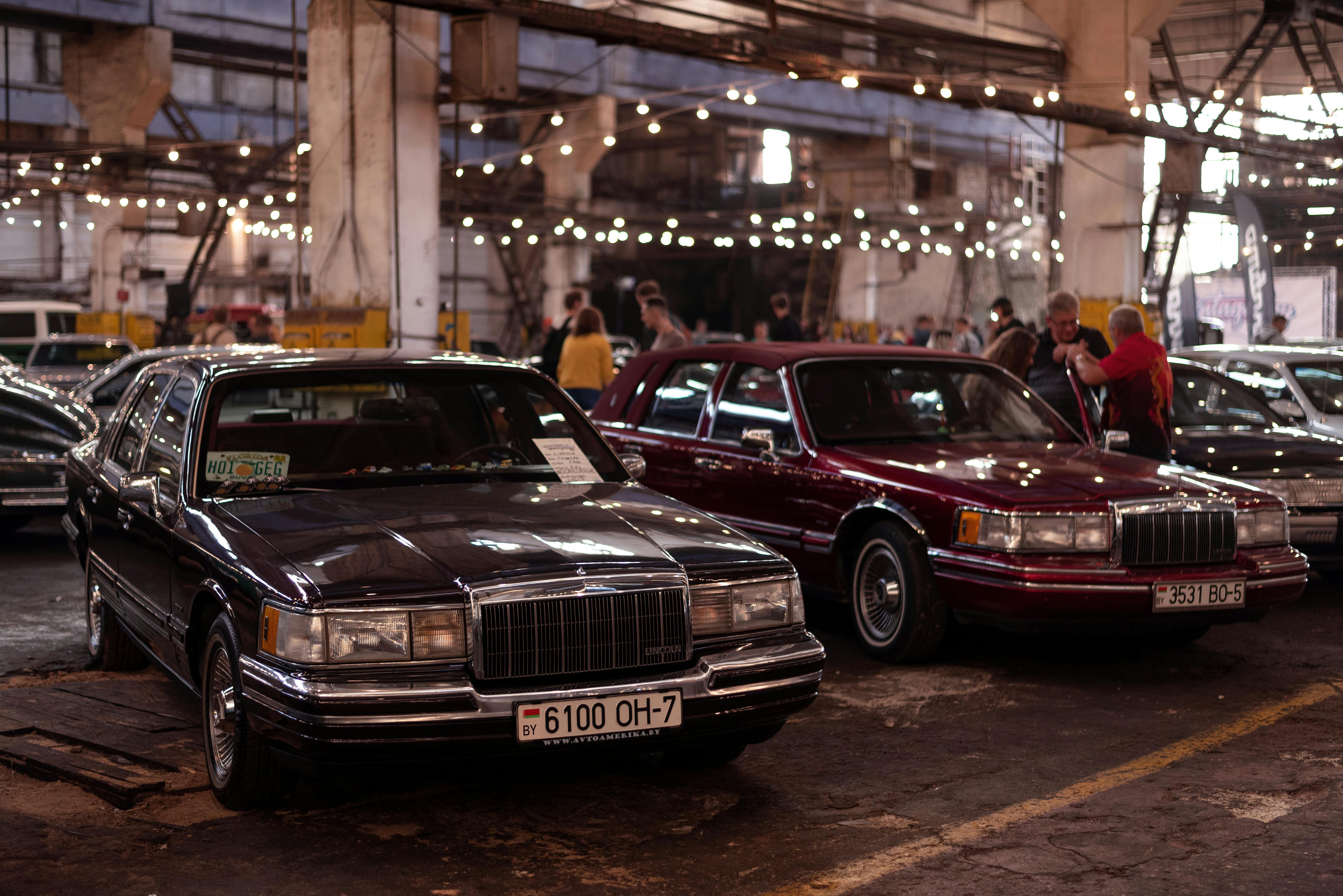 Best 1990 Cars: Complete Guide to Classic Models and Values [2025]