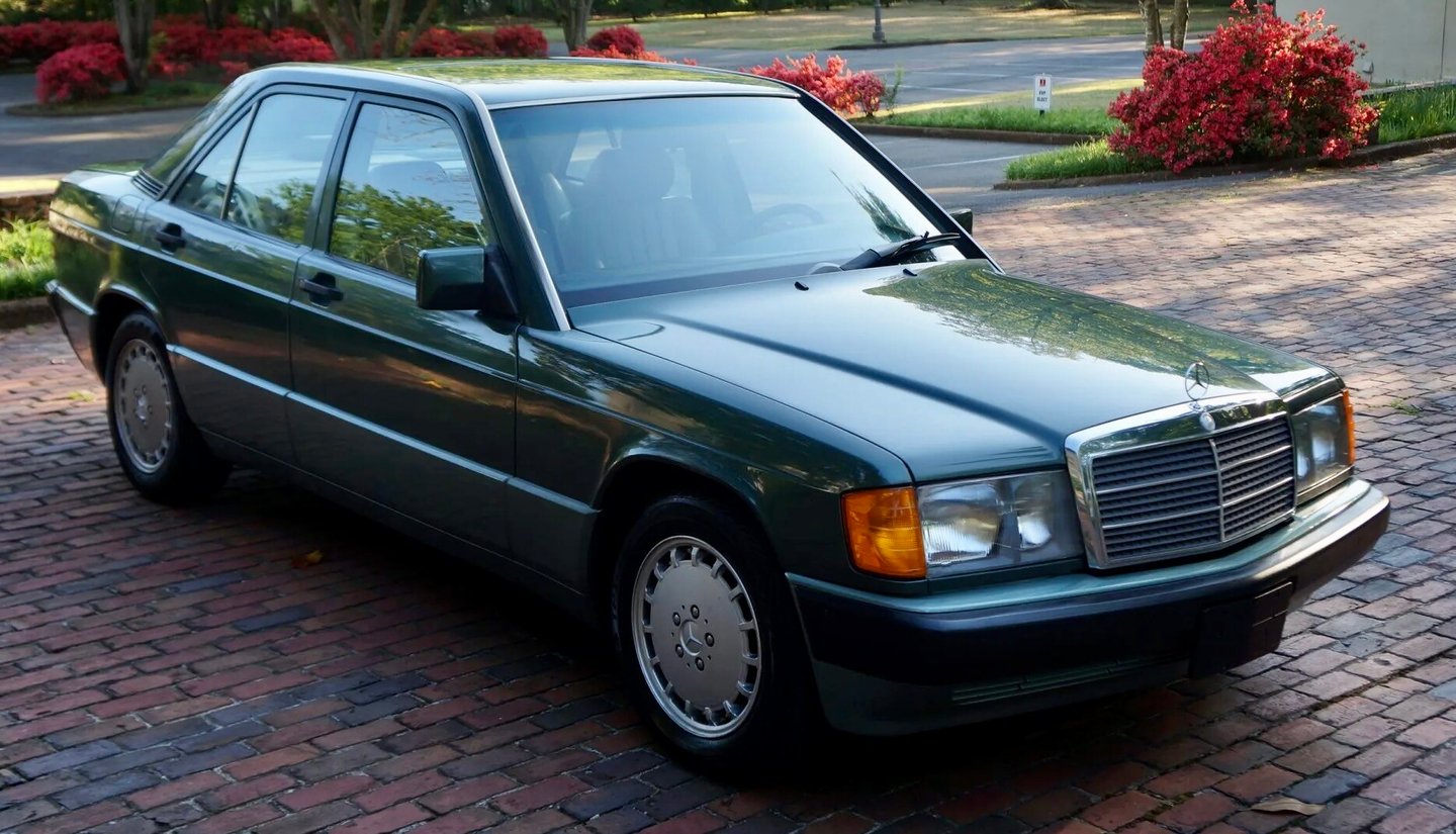 Best 1990 Cars: Complete Guide to Classic Models and Values [2025]