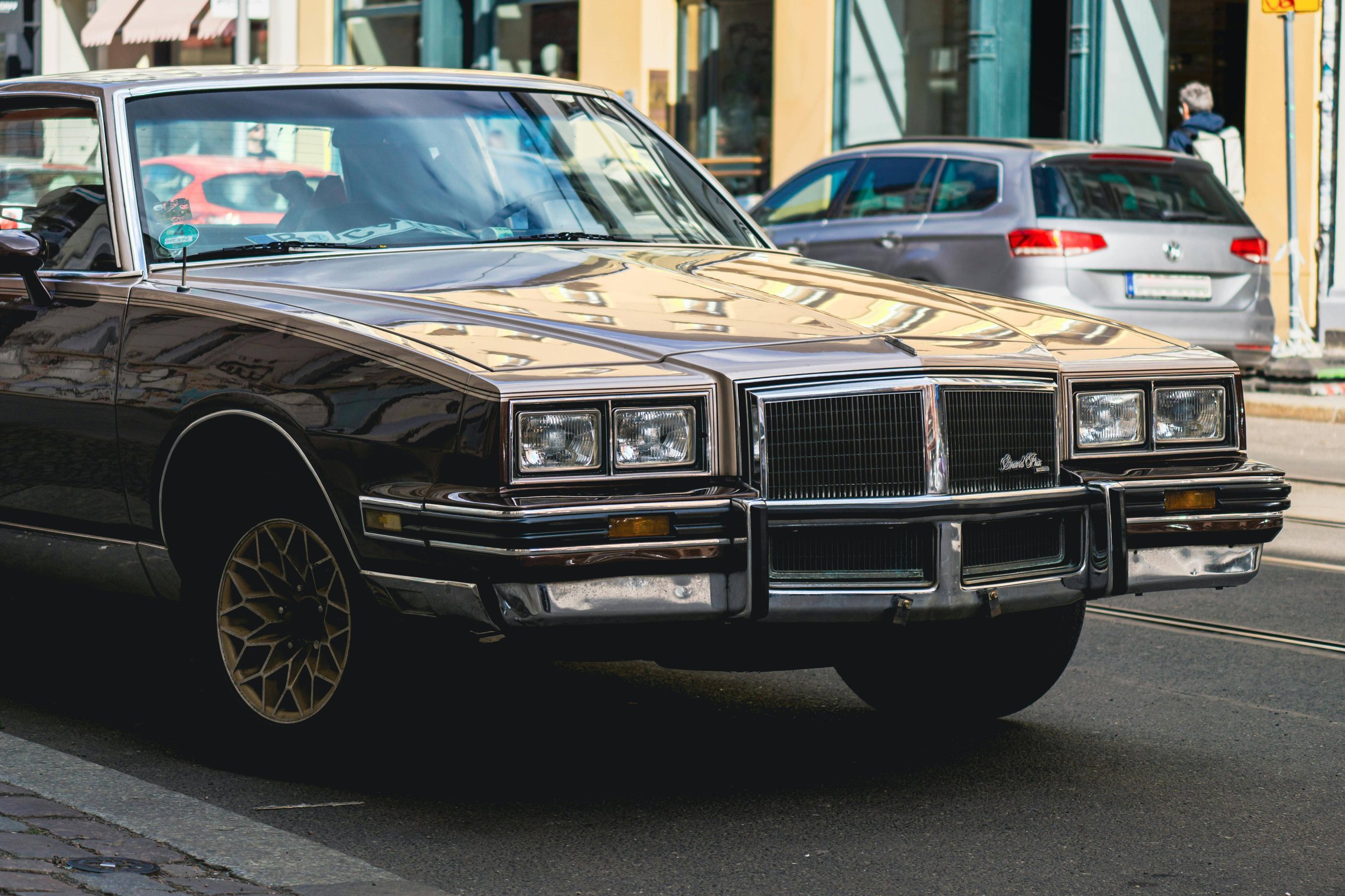 HMF, MPF, DTHC & Customs Bonds: Key Fees for US Car Imports Explained